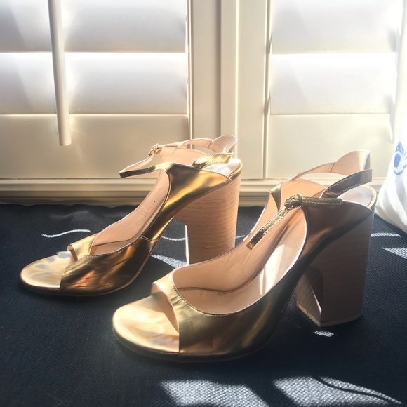 Chloe | Shoes | Chloe Vintage Gold Block Heel | Poshmark